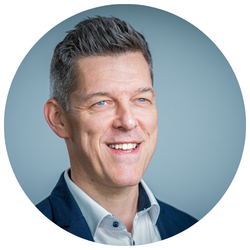 Leadership Development: Achieve Paradoxical Leadership Capability